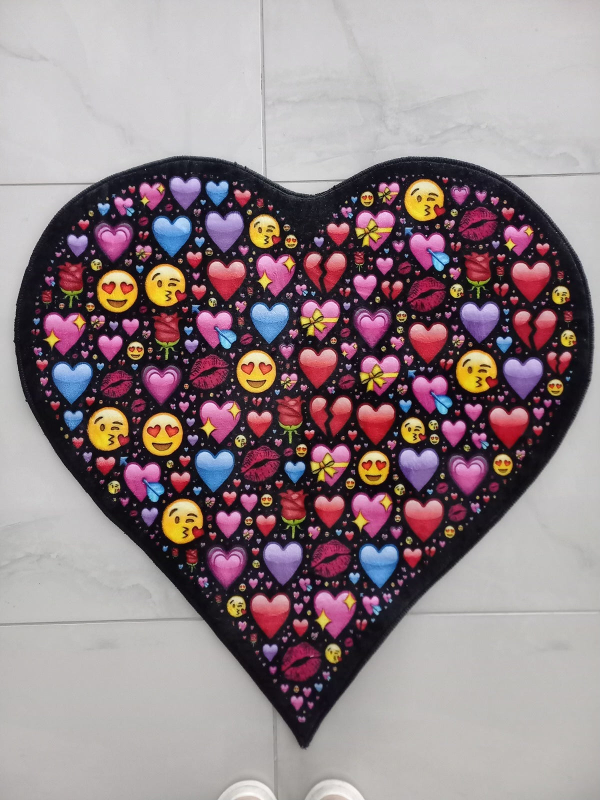 Emoji Rug – Shoevenue